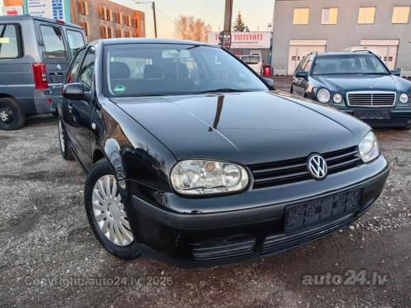 Black Volkswagen Golf 2002 in Tartu, with an engine capacity of 1.90 L and mileage of 275 thousand km for 3850 €, photo 3 on AUTOMOTO.COM.LV