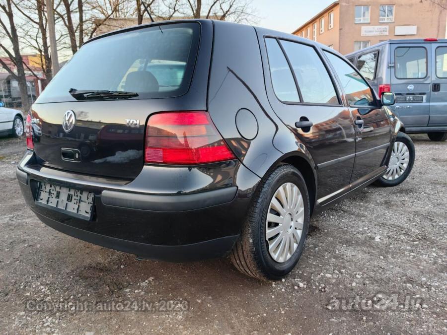 Black Volkswagen Golf 2002 in Tartu, with an engine capacity of 1.90 L and mileage of 275 thousand km for 3850 €, photo 4 on AUTOMOTO.COM.LV