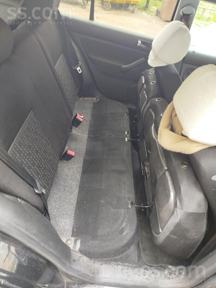 Melns Volkswagen Golf 2002 Rīga, ar dzinēja tilpumu 1.90 L un nobraukumu 277 tūkst. km par 1200 €, foto 6 vietnē AUTOMOTO.COM.LV