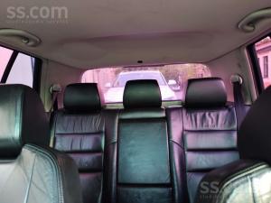 Black Volkswagen Golf 2002 in Riga, with an engine capacity of 2.00 L and mileage of 273 thousand km for 1900 €, photo 8 on AUTOMOTO.COM.LV