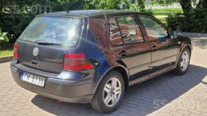 Black Volkswagen Golf 2002 in Riga, with an engine capacity of 1.40 L and mileage of 0 thousand km for 1370 €, photo 5 on AUTOMOTO.COM.LV