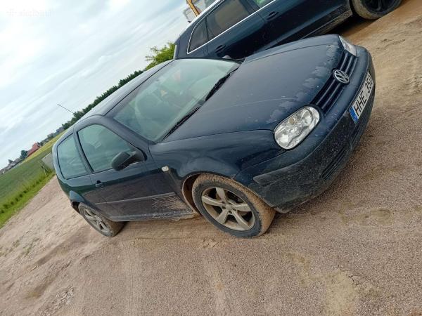 Melns Volkswagen Golf 2002 Elektrėnai, ar dzinēja tilpumu 0.00 L un nobraukumu 400 tūkst. km par 750 €, foto 4 vietnē AUTOMOTO.COM.LV