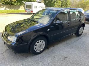 Black Volkswagen Golf 2002 in Limbazi, with an engine capacity of 1.40 L and mileage of 223 thousand km for 2250 €, photo  on AUTOMOTO.COM.LV