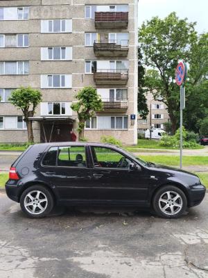 Черный Фольксваген Гольф 2002 в Рига, объемом двигателя 1.90 л и пробегом 270 тыс. км за 1600 €, фото  на AUTOMOTO.COM.LV
