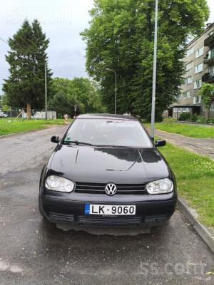Melns Volkswagen Golf 2002 Rīga, ar dzinēja tilpumu 1.90 L un nobraukumu 270 tūkst. km par 1600 €, foto 3 vietnē AUTOMOTO.COM.LV