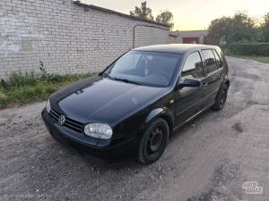Черный Фольксваген Гольф 2002 в Кайшядорис, объемом двигателя 1.90 л и пробегом 388 тыс. км за 1000 €, фото  на AUTOMOTO.COM.LV