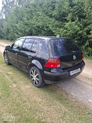 Melns Volkswagen Golf 2002 Elektrėnai, ar dzinēja tilpumu 1.90 L un nobraukumu 389 tūkst. km par 1000 €, foto  vietnē AUTOMOTO.COM.LV