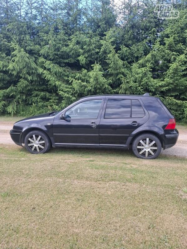 Melns Volkswagen Golf 2002 Elektrėnai, ar dzinēja tilpumu 1.90 L un nobraukumu 389 tūkst. km par 1000 €, foto 4 vietnē AUTOMOTO.COM.LV