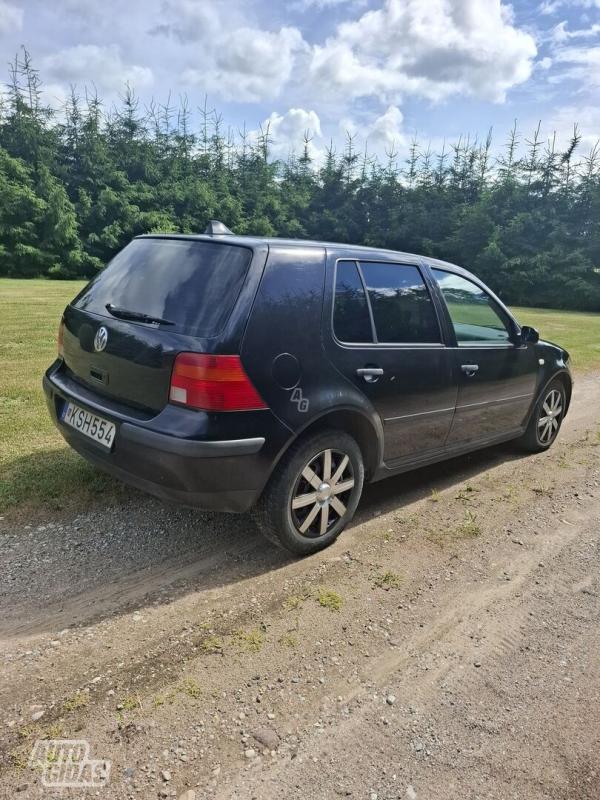 Melns Volkswagen Golf 2002 Elektrėnai, ar dzinēja tilpumu 1.90 L un nobraukumu 389 tūkst. km par 1000 €, foto 9 vietnē AUTOMOTO.COM.LV