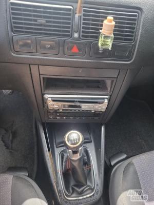 Melns Volkswagen Golf 2002 Elektrėnai, ar dzinēja tilpumu 1.90 L un nobraukumu 389 tūkst. km par 1000 €, foto 15 vietnē AUTOMOTO.COM.LV