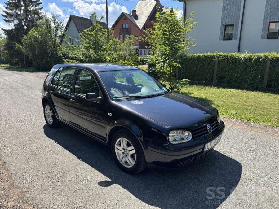 Black Volkswagen Golf 2002 in Riga, with an engine capacity of 1.90 L and mileage of 270 thousand km for 2250 €, photo 1 on AUTOMOTO.COM.LV