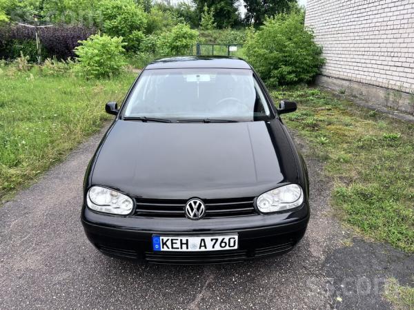 Melns Volkswagen Golf 2002 Daugavpils, ar dzinēja tilpumu 1.40 L un nobraukumu 173 tūkst. km par 1699 €, foto 7 vietnē AUTOMOTO.COM.LV
