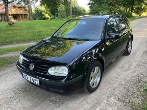 Черный Фольксваген Гольф 2002 в Елгава, объемом двигателя 1.40 л и пробегом 247 тыс. км за 1650 €, фото  на AUTOMOTO.COM.LV