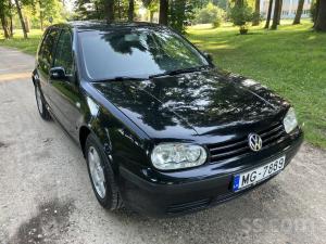 Черный Фольксваген Гольф 2002 в Елгава, объемом двигателя 1.40 л и пробегом 247 тыс. км за 1650 €, фото 3 на AUTOMOTO.COM.LV