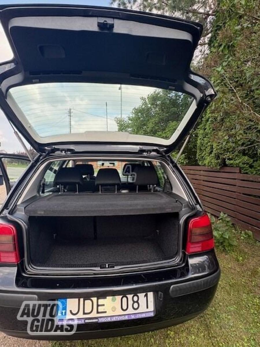 Melns Volkswagen Golf 2002 Marijampole, ar dzinēja tilpumu 2.00 L un nobraukumu 218 tūkst. km par 1250 €, foto 15 vietnē AUTOMOTO.COM.LV