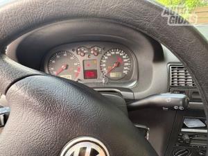 Melns Volkswagen Golf 2002 Marijampole, ar dzinēja tilpumu 2.00 L un nobraukumu 218 tūkst. km par 1250 €, foto 21 vietnē AUTOMOTO.COM.LV