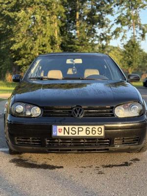 Melns Volkswagen Golf 2002 Klaipėda, ar dzinēja tilpumu 1.90 L un nobraukumu 400 tūkst. km par 1100 €, foto 8 vietnē AUTOMOTO.COM.LV