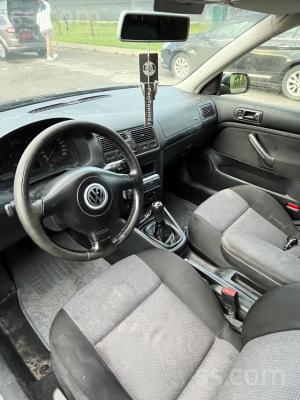 Melns Volkswagen Golf 2002 Rīga, ar dzinēja tilpumu 1.90 L un nobraukumu 350 tūkst. km par 1000 €, foto 5 vietnē AUTOMOTO.COM.LV
