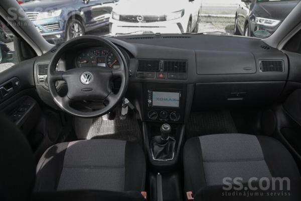 Melns Volkswagen Golf 2002 Rīga, ar dzinēja tilpumu 1.40 L un nobraukumu 186 tūkst. km par 2790 €, foto 10 vietnē AUTOMOTO.COM.LV