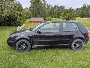 Черный Фольксваген Гольф 2002 в Рига, объемом двигателя 1.90 л и пробегом 345 тыс. км за 800 €, фото 3 на AUTOMOTO.COM.LV