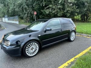 Melns Volkswagen Golf 2002 Viļņa, ar dzinēja tilpumu 1.90 L un nobraukumu 484 tūkst. km par 1700 €, foto 6 vietnē AUTOMOTO.COM.LV