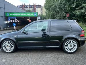 Melns Volkswagen Golf 2002 Viļņa, ar dzinēja tilpumu 1.90 L un nobraukumu 484 tūkst. km par 1700 €, foto 7 vietnē AUTOMOTO.COM.LV