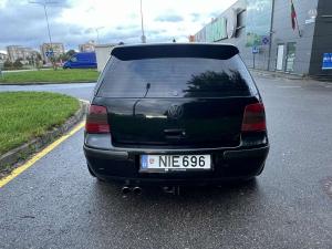 Melns Volkswagen Golf 2002 Viļņa, ar dzinēja tilpumu 1.90 L un nobraukumu 484 tūkst. km par 1700 €, foto 9 vietnē AUTOMOTO.COM.LV
