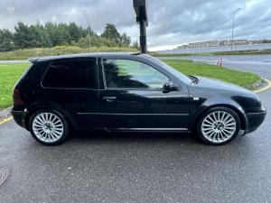 Melns Volkswagen Golf 2002 Viļņa, ar dzinēja tilpumu 1.90 L un nobraukumu 484 tūkst. km par 1700 €, foto 12 vietnē AUTOMOTO.COM.LV
