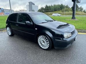 Melns Volkswagen Golf 2002 Viļņa, ar dzinēja tilpumu 1.90 L un nobraukumu 484 tūkst. km par 1700 €, foto 13 vietnē AUTOMOTO.COM.LV