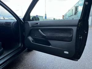 Melns Volkswagen Golf 2002 Viļņa, ar dzinēja tilpumu 1.90 L un nobraukumu 484 tūkst. km par 1700 €, foto 14 vietnē AUTOMOTO.COM.LV