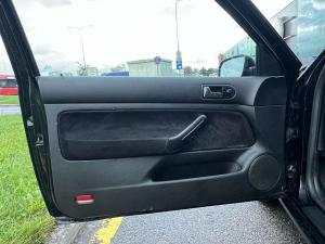 Melns Volkswagen Golf 2002 Viļņa, ar dzinēja tilpumu 1.90 L un nobraukumu 484 tūkst. km par 1700 €, foto 19 vietnē AUTOMOTO.COM.LV