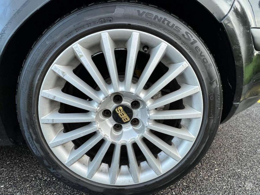 Melns Volkswagen Golf 2002 Viļņa, ar dzinēja tilpumu 1.90 L un nobraukumu 484 tūkst. km par 1700 €, foto 21 vietnē AUTOMOTO.COM.LV