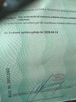 Melns Volkswagen Golf 2002 Viļņa, ar dzinēja tilpumu 1.90 L un nobraukumu 484 tūkst. km par 1700 €, foto 24 vietnē AUTOMOTO.COM.LV