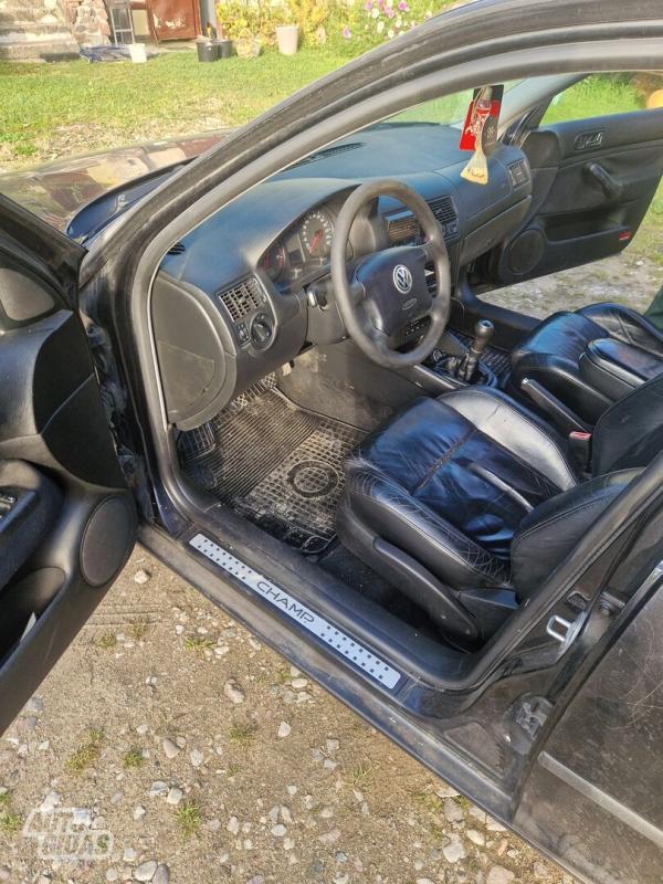 Black Volkswagen Golf 2002 in Vilkaviskis, with an engine capacity of 1.90 L and mileage of 381 thousand km for 1400 €, photo 7 on AUTOMOTO.COM.LV