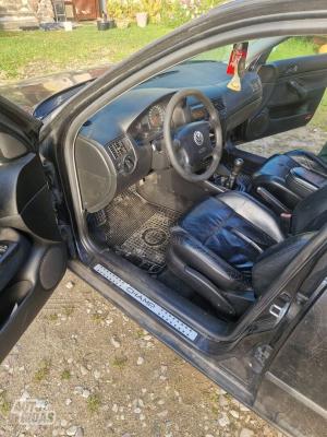 Melns Volkswagen Golf 2002 Vilkaviškis, ar dzinēja tilpumu 1.90 L un nobraukumu 381 tūkst. km par 1400 €, foto 7 vietnē AUTOMOTO.COM.LV