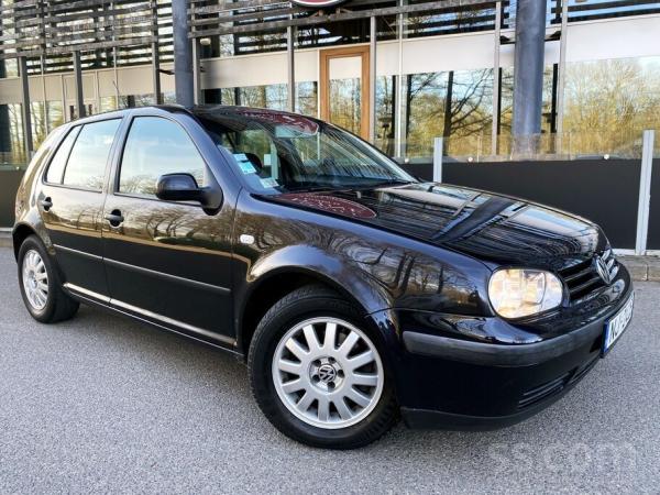 Black Volkswagen Golf 2003 in Riga, with an engine capacity of 1.90 L and mileage of 236 thousand km for 2400 €, photo 2 on AUTOMOTO.COM.LV