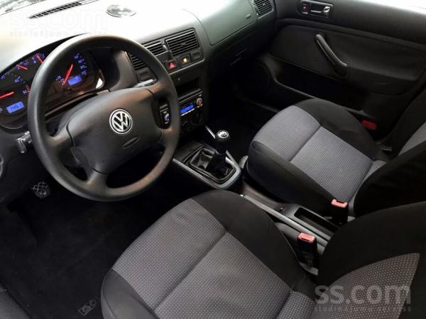 Black Volkswagen Golf 2003 in Riga, with an engine capacity of 1.90 L and mileage of 236 thousand km for 2400 €, photo 10 on AUTOMOTO.COM.LV