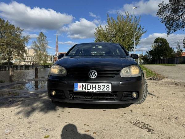 Black Volkswagen Golf 2003 in Klaipeda, with an engine capacity of 2.00 L and mileage of 454 thousand km for 999 €, photo 2 on AUTOMOTO.COM.LV