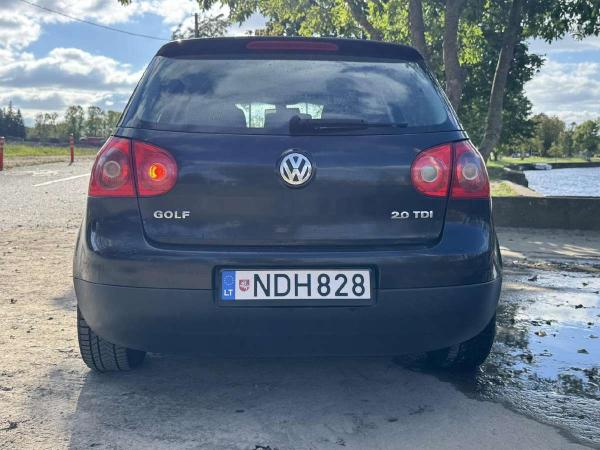 Black Volkswagen Golf 2003 in Klaipeda, with an engine capacity of 2.00 L and mileage of 454 thousand km for 999 €, photo 6 on AUTOMOTO.COM.LV