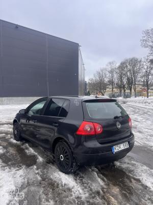 Black Volkswagen Golf 2003 in Kaunas, with an engine capacity of 1.90 L and mileage of 226 thousand km for 1200 €, photo 2 on AUTOMOTO.COM.LV