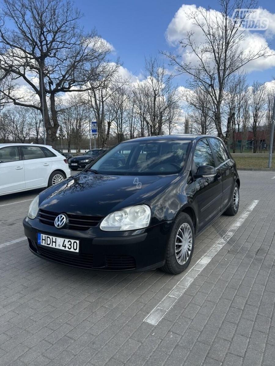 Black Volkswagen Golf 2003 in Taurage, with an engine capacity of 1.90 L and mileage of 431 thousand km for 1900 €, photo 1 on AUTOMOTO.COM.LV