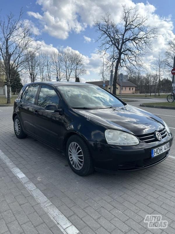 Black Volkswagen Golf 2003 in Taurage, with an engine capacity of 1.90 L and mileage of 431 thousand km for 1900 €, photo 2 on AUTOMOTO.COM.LV