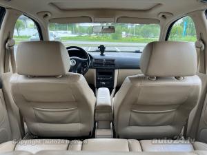 Melns Volkswagen Golf 2003 Tallina, ar dzinēja tilpumu 1.40 L un nobraukumu 247 tūkst. km par 999 €, foto 9 vietnē AUTOMOTO.COM.LV