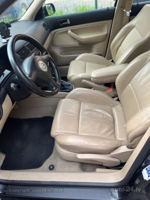 Melns Volkswagen Golf 2003 Tallina, ar dzinēja tilpumu 1.40 L un nobraukumu 247 tūkst. km par 999 €, foto 10 vietnē AUTOMOTO.COM.LV