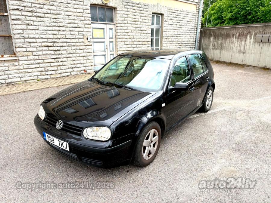 Black Volkswagen Golf 2003 in Tallinn, with an engine capacity of 1.40 L and mileage of 247 thousand km for 1999 €, photo 1 on AUTOMOTO.COM.LV