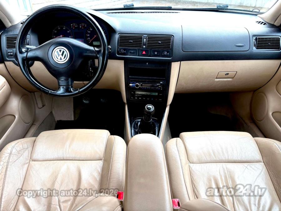 Black Volkswagen Golf 2003 in Tallinn, with an engine capacity of 1.40 L and mileage of 247 thousand km for 1999 €, photo 10 on AUTOMOTO.COM.LV
