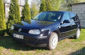 Melns Volkswagen Golf 2003 Jelgava, ar dzinēja tilpumu 1.60 L un nobraukumu 306 tūkst. km par 480 €, foto  vietnē AUTOMOTO.COM.LV