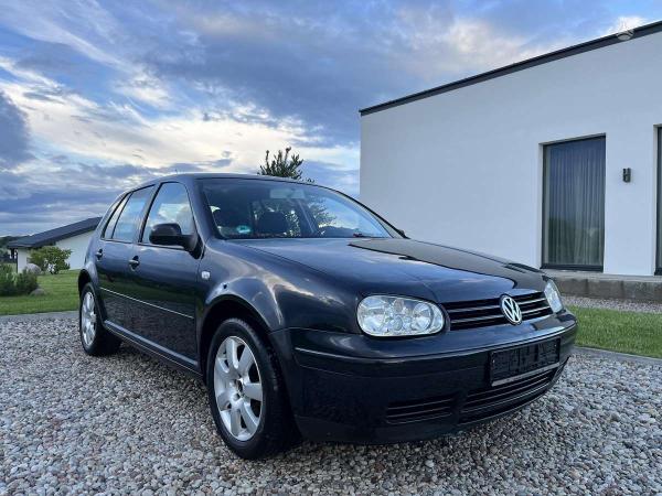 Melns Volkswagen Golf 2003 Alīta, ar dzinēja tilpumu 1.39 L un nobraukumu 226 tūkst. km par 1750 €, foto 2 vietnē AUTOMOTO.COM.LV