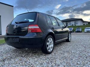 Black Volkswagen Golf 2003 in Alytus, with an engine capacity of 1.39 L and mileage of 226 thousand km for 1750 €, photo 15 on AUTOMOTO.COM.LV