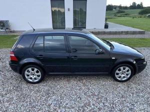 Black Volkswagen Golf 2003 in Alytus, with an engine capacity of 1.39 L and mileage of 226 thousand km for 1750 €, photo 16 on AUTOMOTO.COM.LV